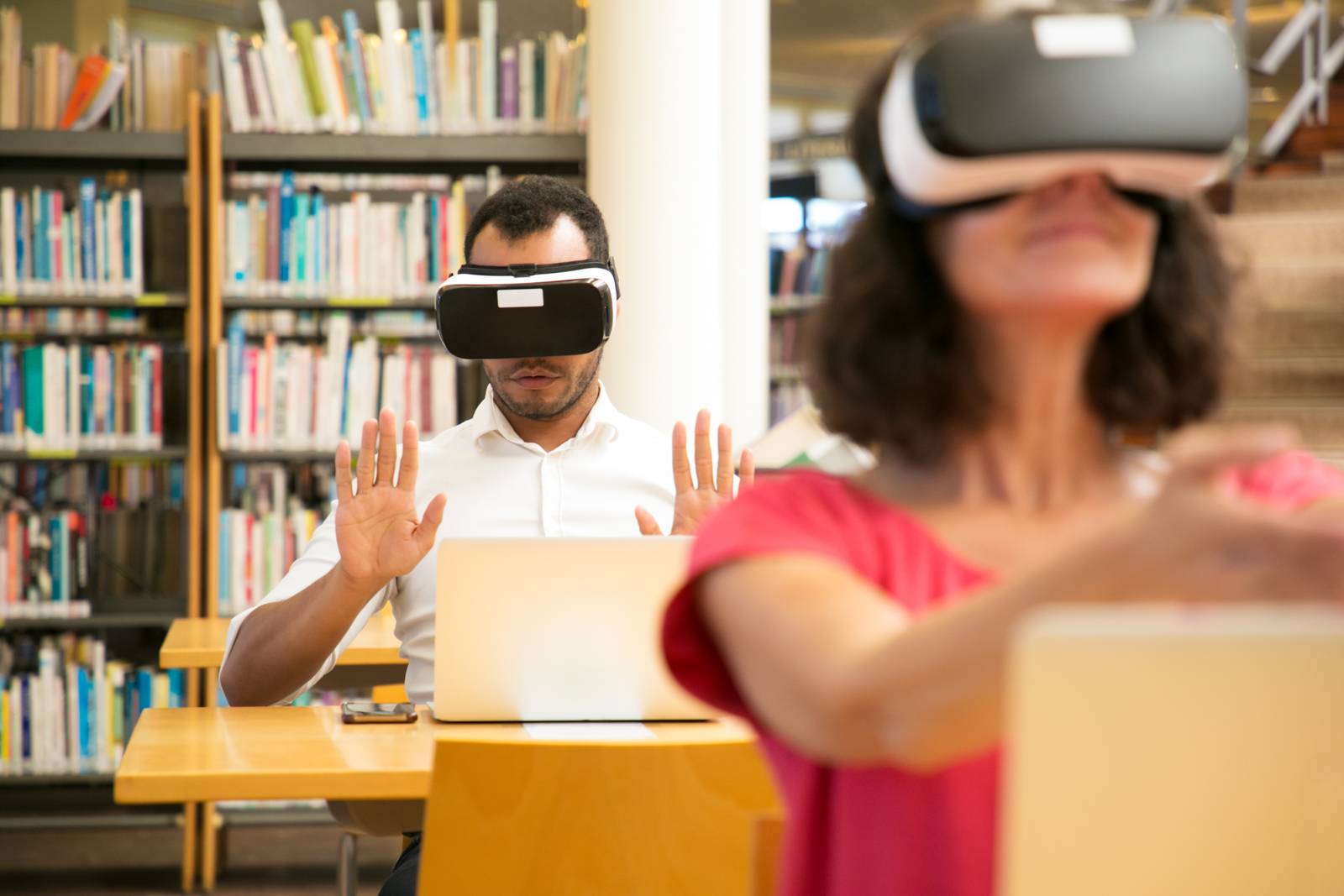 AR and VR Education: Transforming Learning